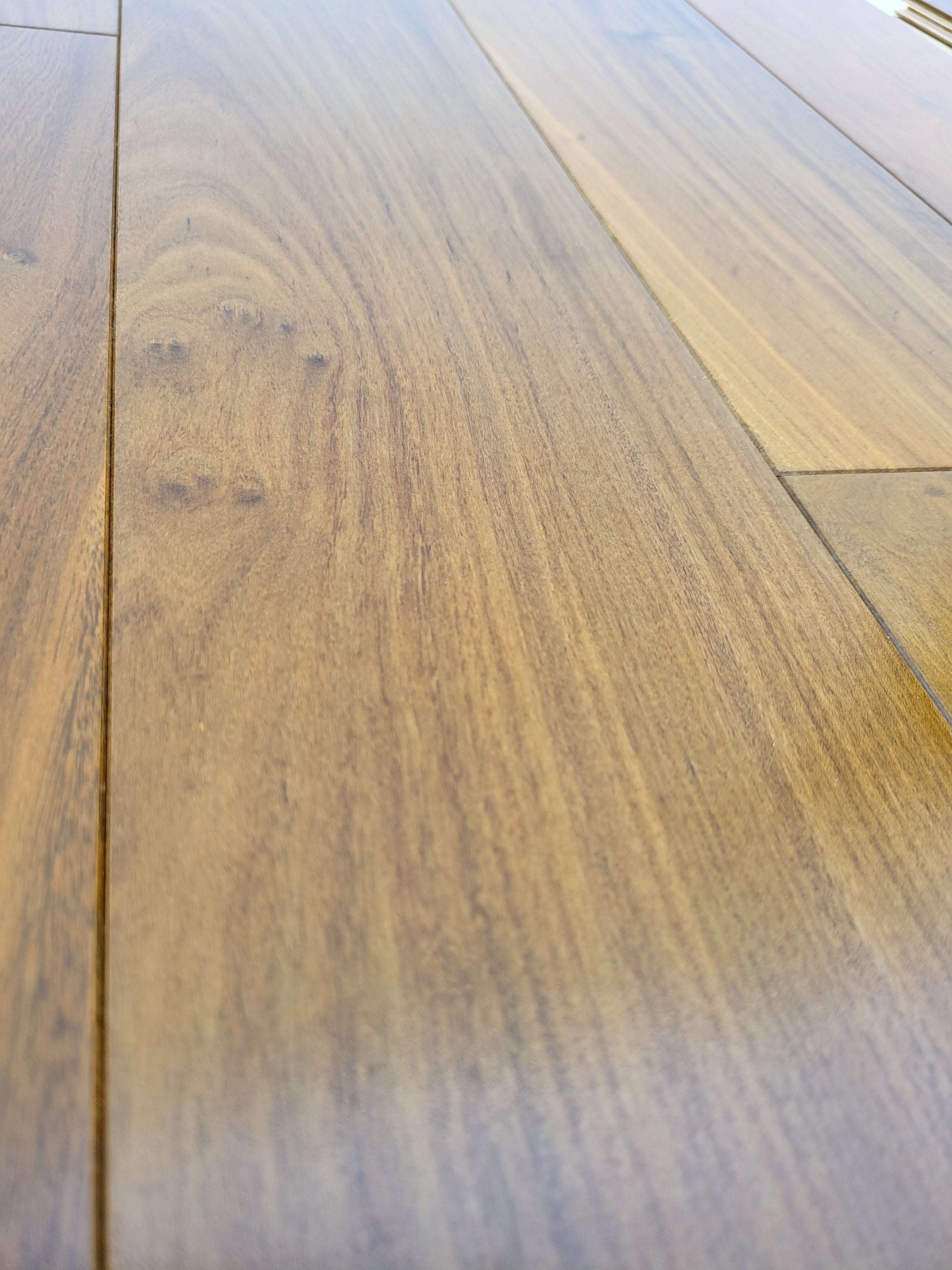 Piso de Madera de Lapacho en Ingenieria — MAXIPISO