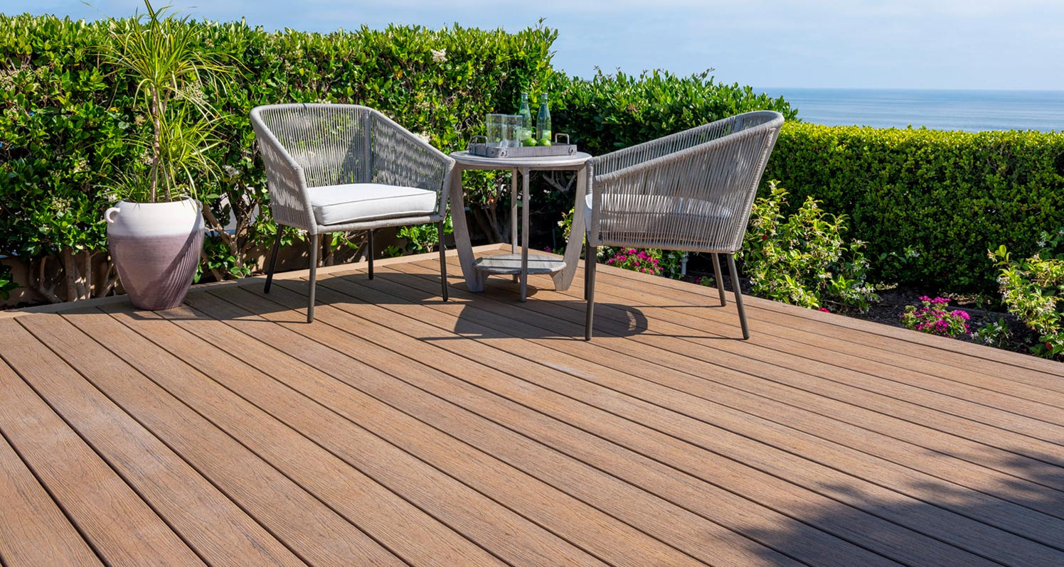 Deck WPC Roble Clasico — MAXIPISO